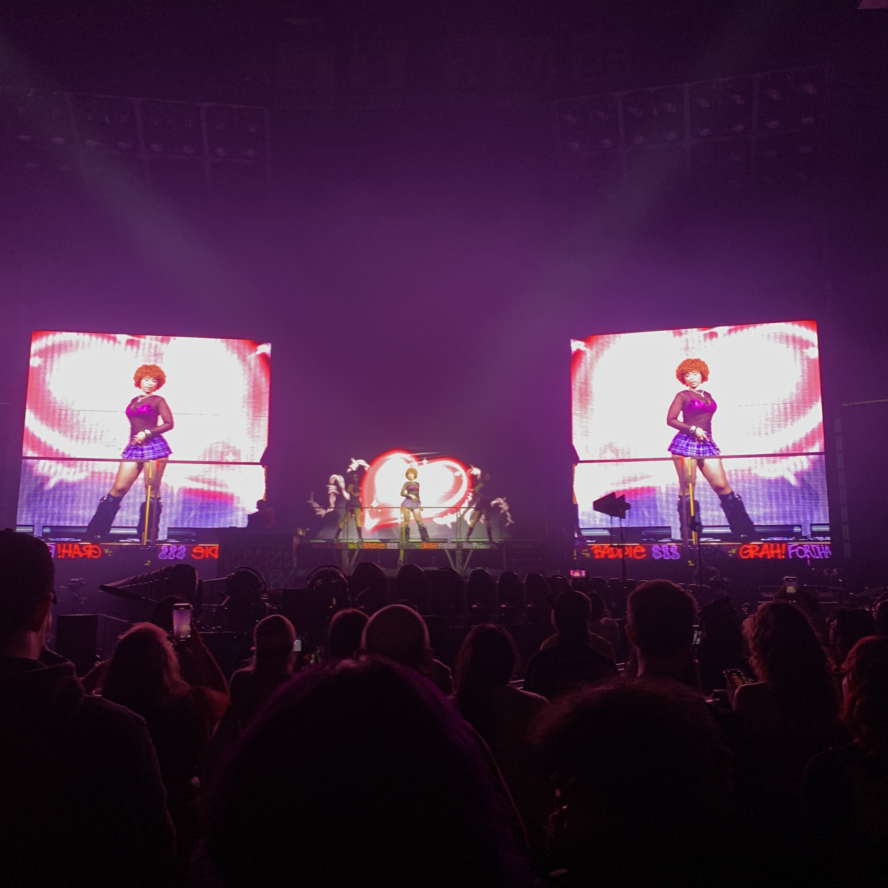 Concert Review: Doja Cat - "The Scarlet Tour" @ Prudential Center ...