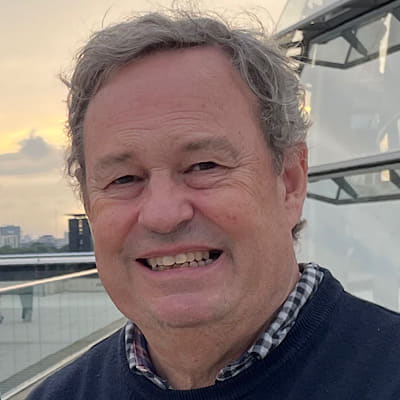 Roger Booth's Instagram, Twitter & Facebook on IDCrawl