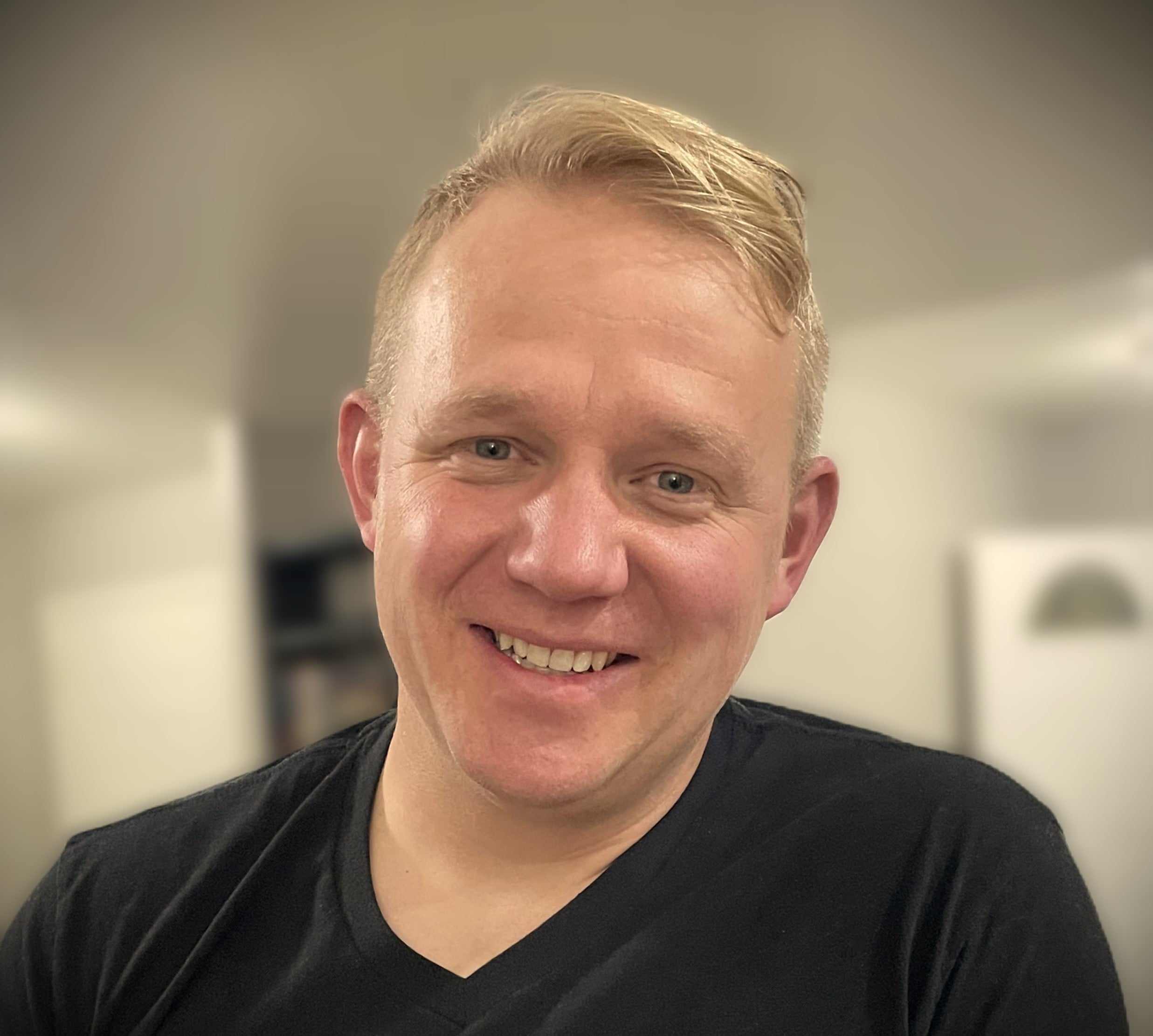 Gunslinger's Shadow - The Wild West Outlaw History Podcast