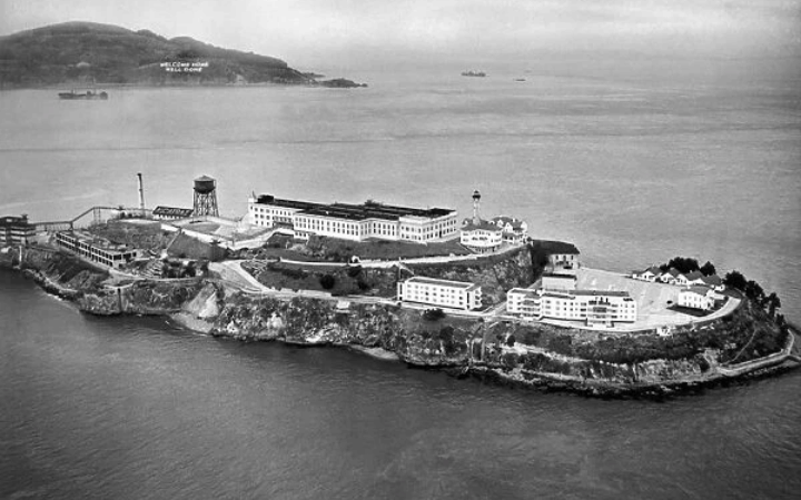Alcatraz Escape : The Legendary Breakout | The Compendium Podcast